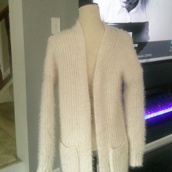 Cyrus | Sweaters | Cyrus Fuzzy Open Front Cardigan Ivory Cream Size M ...
